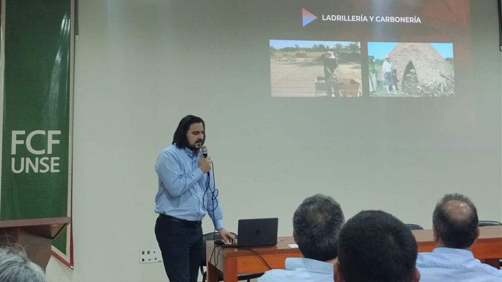 El intendente Felipe Cisneros disertó en el Encuentro Empresarial ...